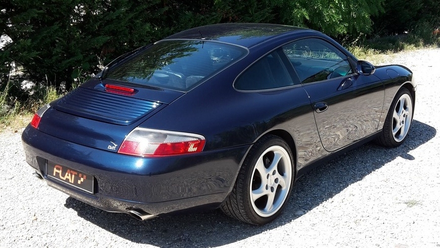 Occasion PORSCHE 911 Carrera 4 type 996 Bleu Océan chez Flat 69 à Lyon ...